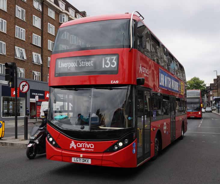 Arriva London | SHOWBUS LONDON BUS IMAGE GALLERY