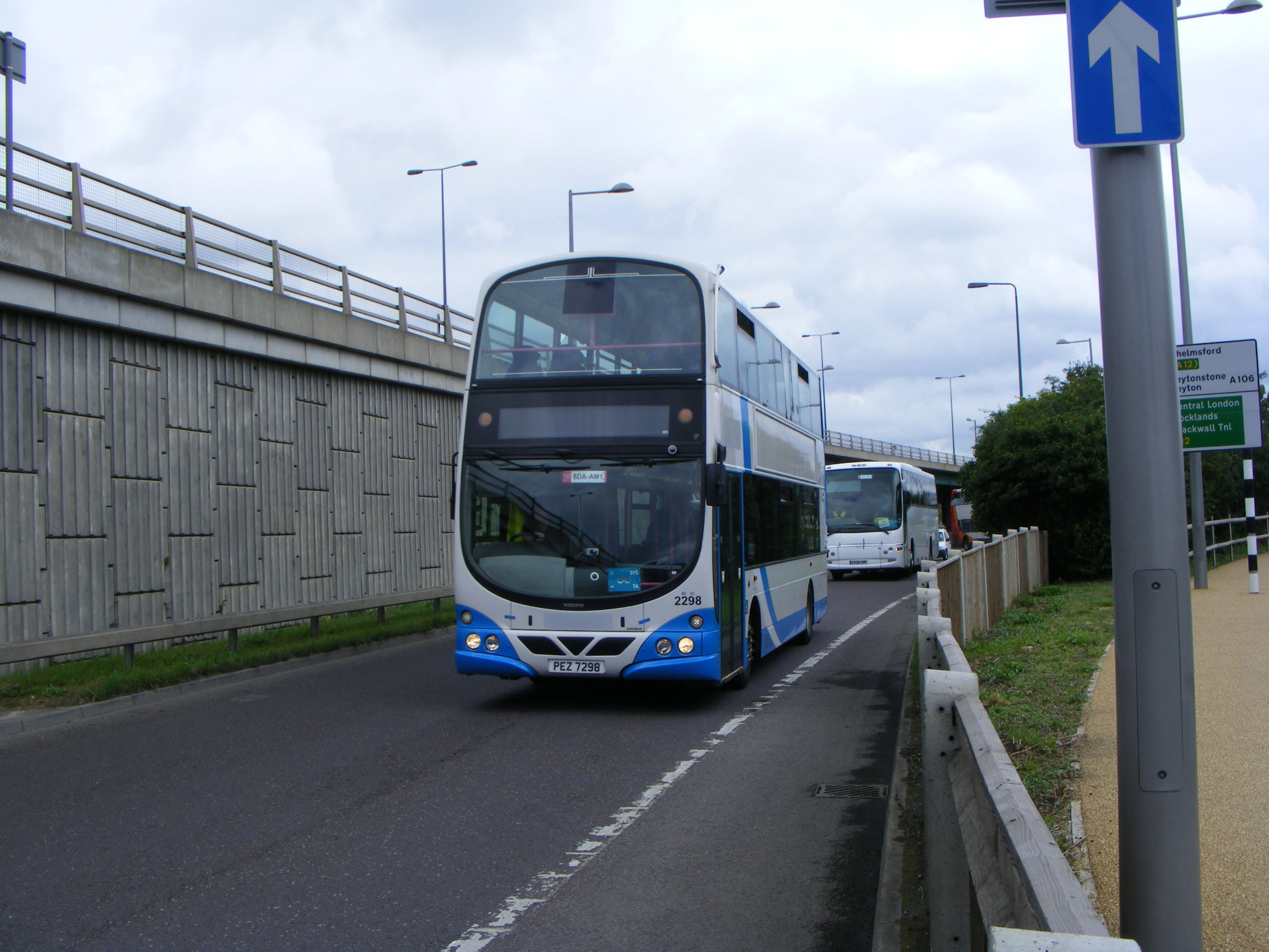 IRISH SHOWBUS BUS IMAGE GALLERY - Ulsterbus