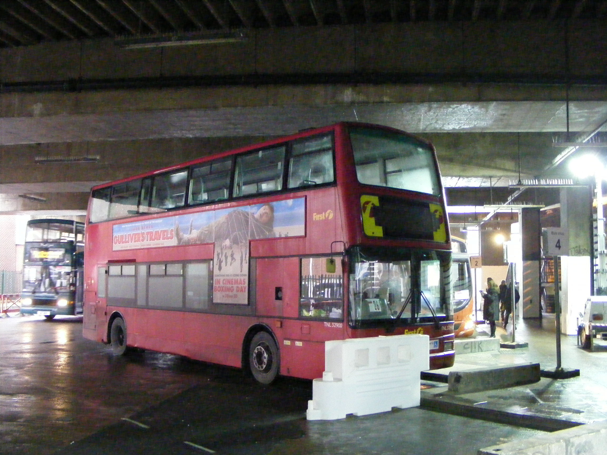 SHOWBUS PHOTO GALLERY First in London