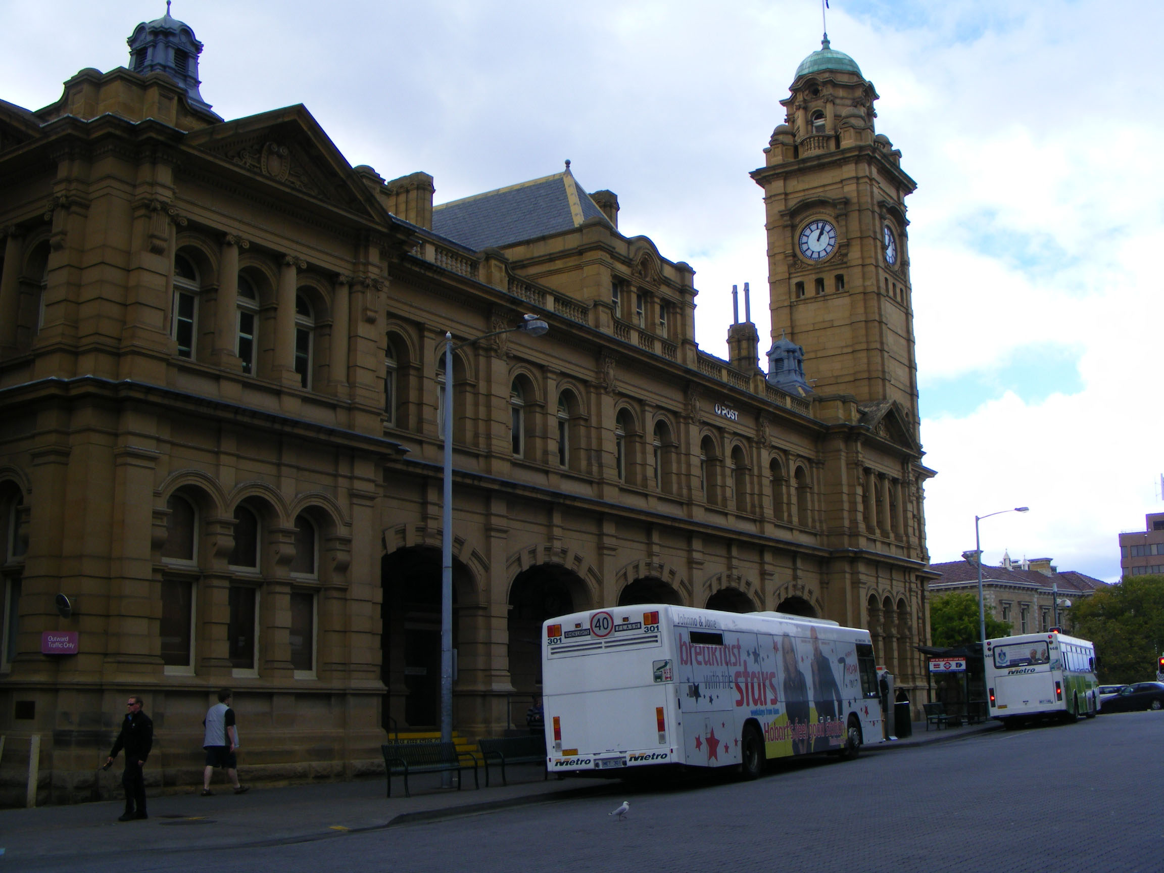 Metro Tasmania | australia.SHOWBUS.com BUS IMAGE GALLERY